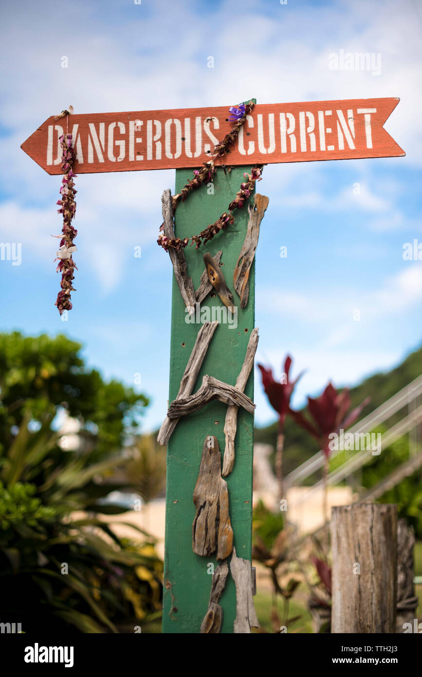 Dangerous current warning hi-res stock photography and images - Alamy