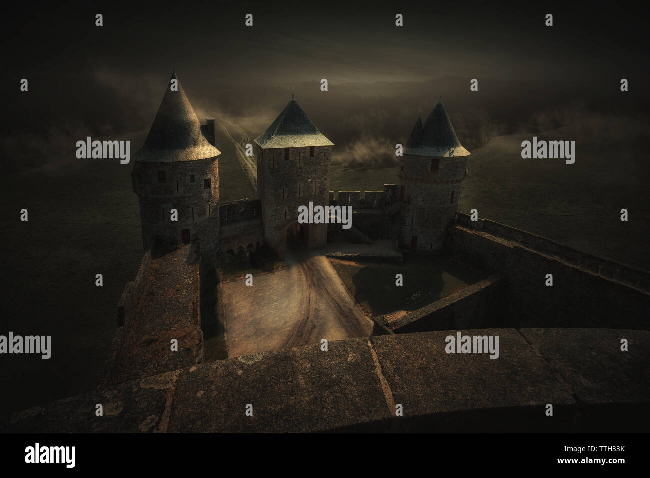 Medieval fantasy hi-res stock photography and images - Alamy