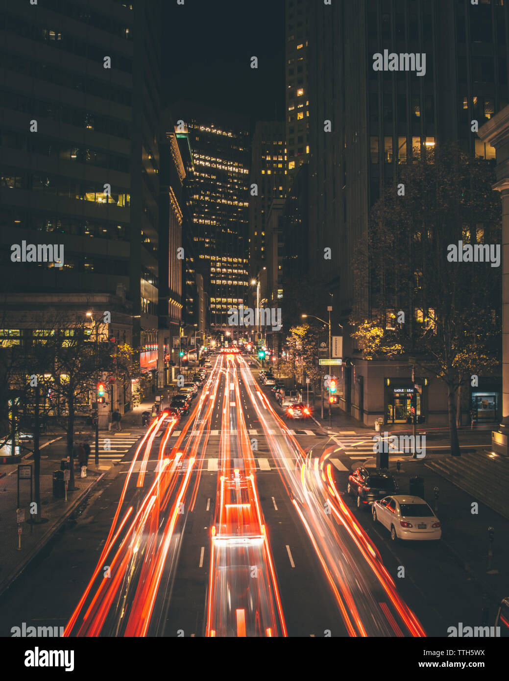 Overlooking the street hi-res stock photography and images - Alamy