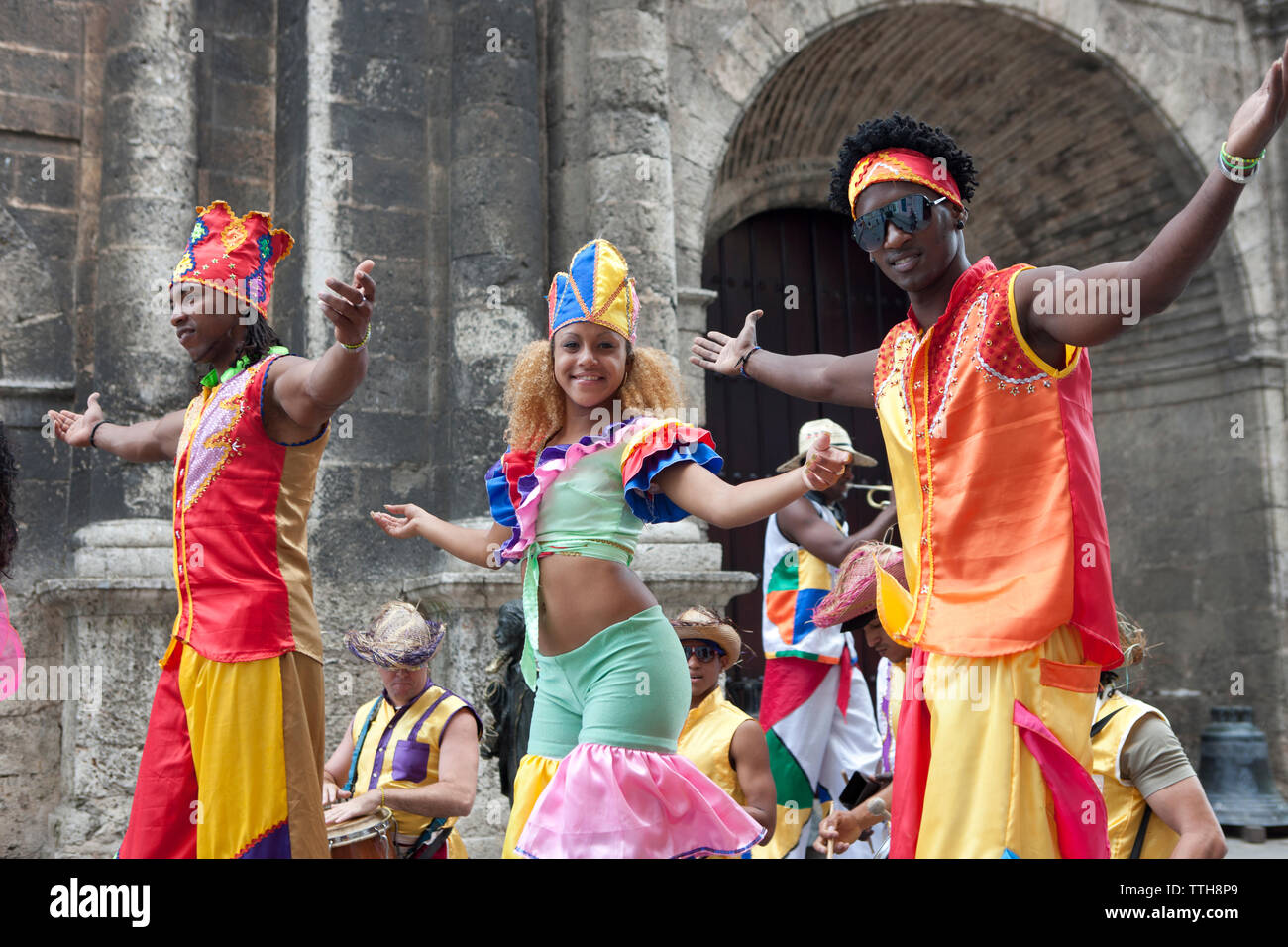 Traditional cuban clothing hi-res stock photography and images - Alamy