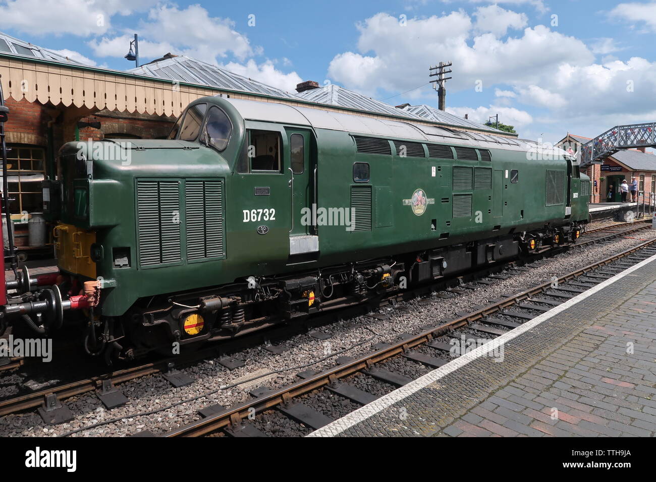 Class 37 locomotive hi-res stock photography and images - Alamy