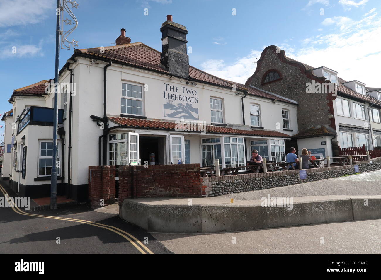 Two lifeboats sheringham hi-res stock photography and images - Alamy