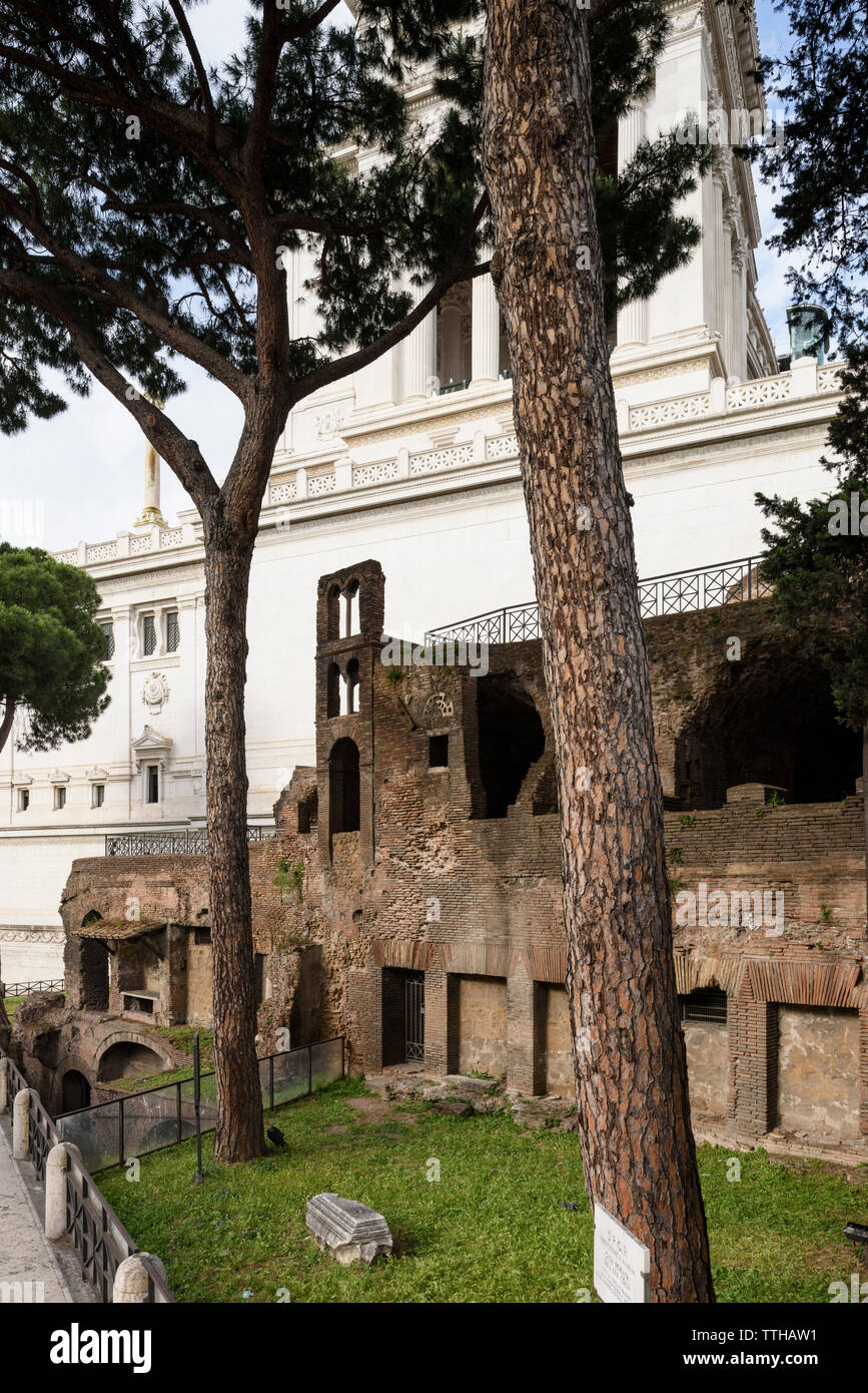 Insula rome hi-res stock photography and images - Alamy