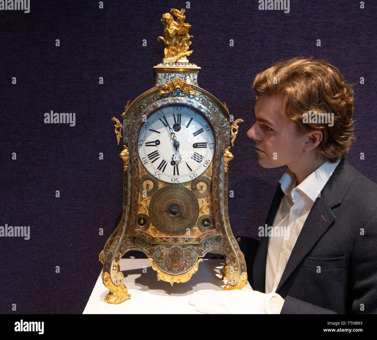 Automata 19th hi-res stock photography and images - Alamy