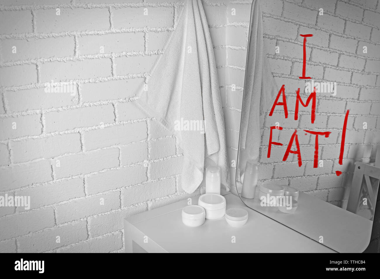 Written in mirror writing hi-res stock photography and images - Alamy