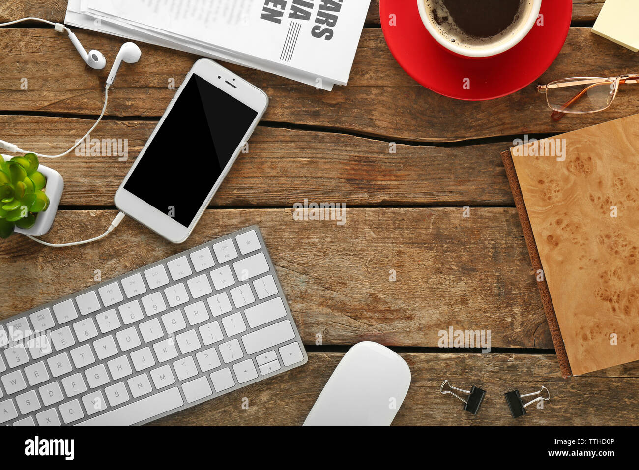 Glasses and peripheral devices hi-res stock photography and images - Alamy