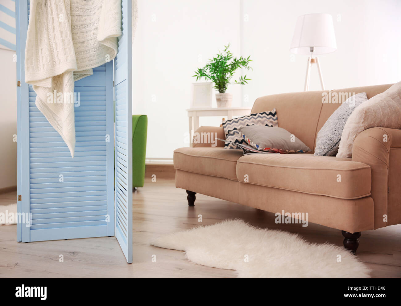 Modern room design interior Stock Photo - Alamy