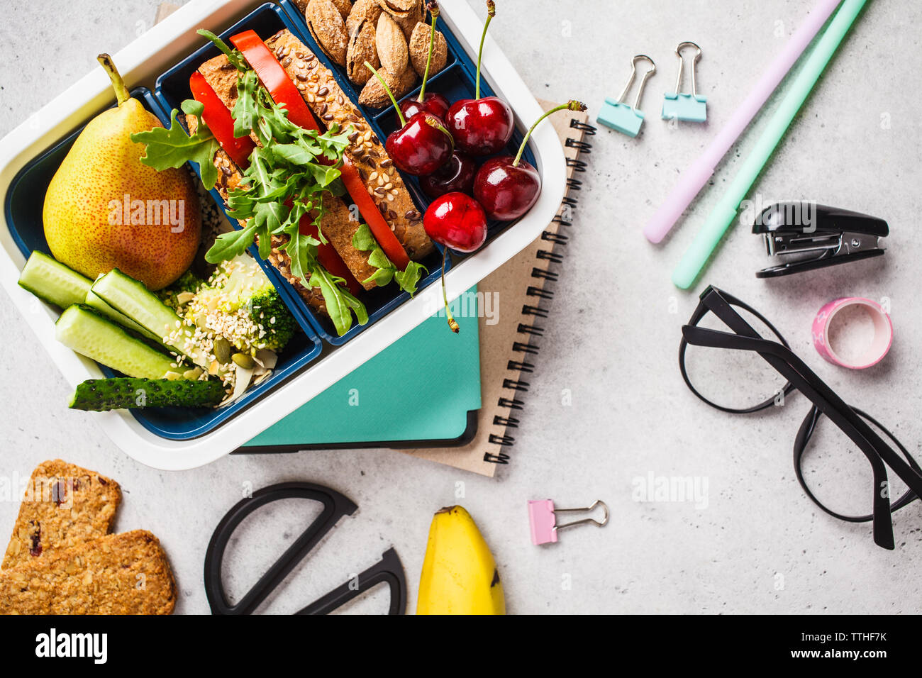 College student lunch sandwich hi-res stock photography and images - Alamy