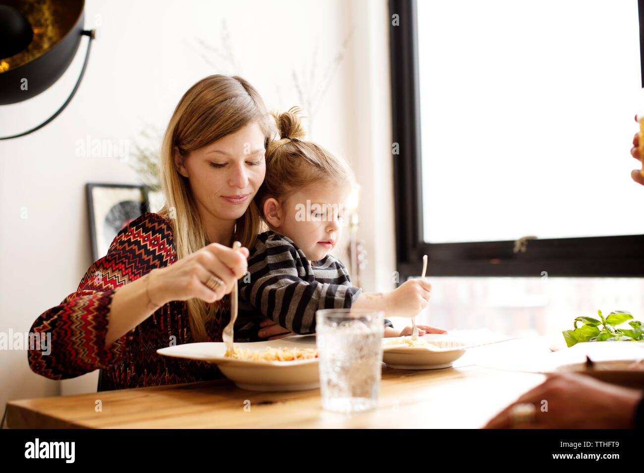 Lunch table hi-res stock photography and images - Alamy