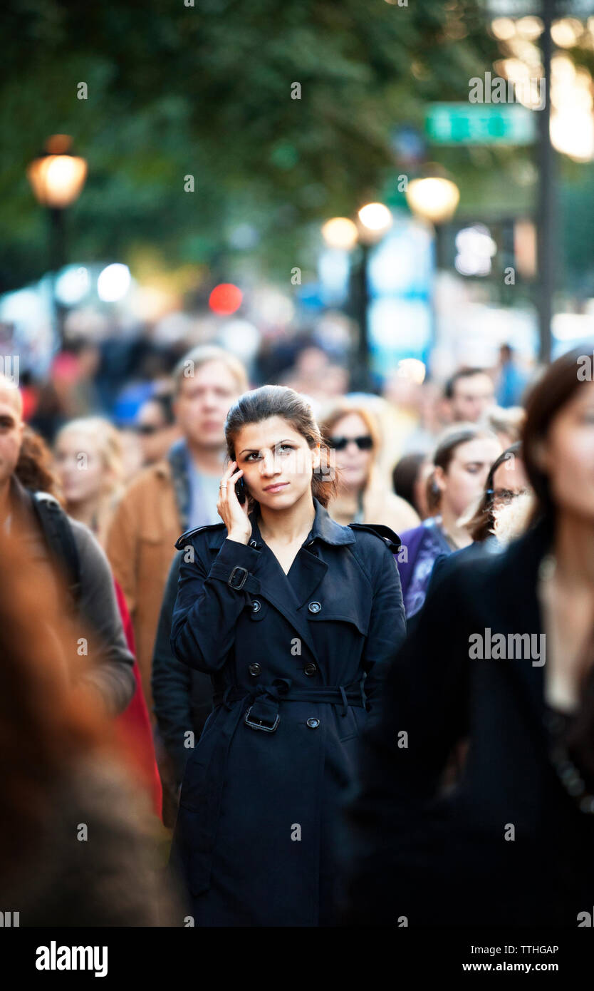 Talking to crowd hi-res stock photography and images - Alamy