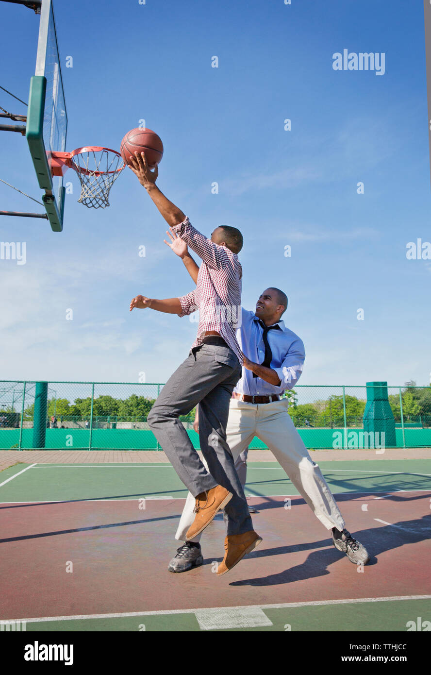 Basketball court in sunny day hi-res stock photography and images - Alamy