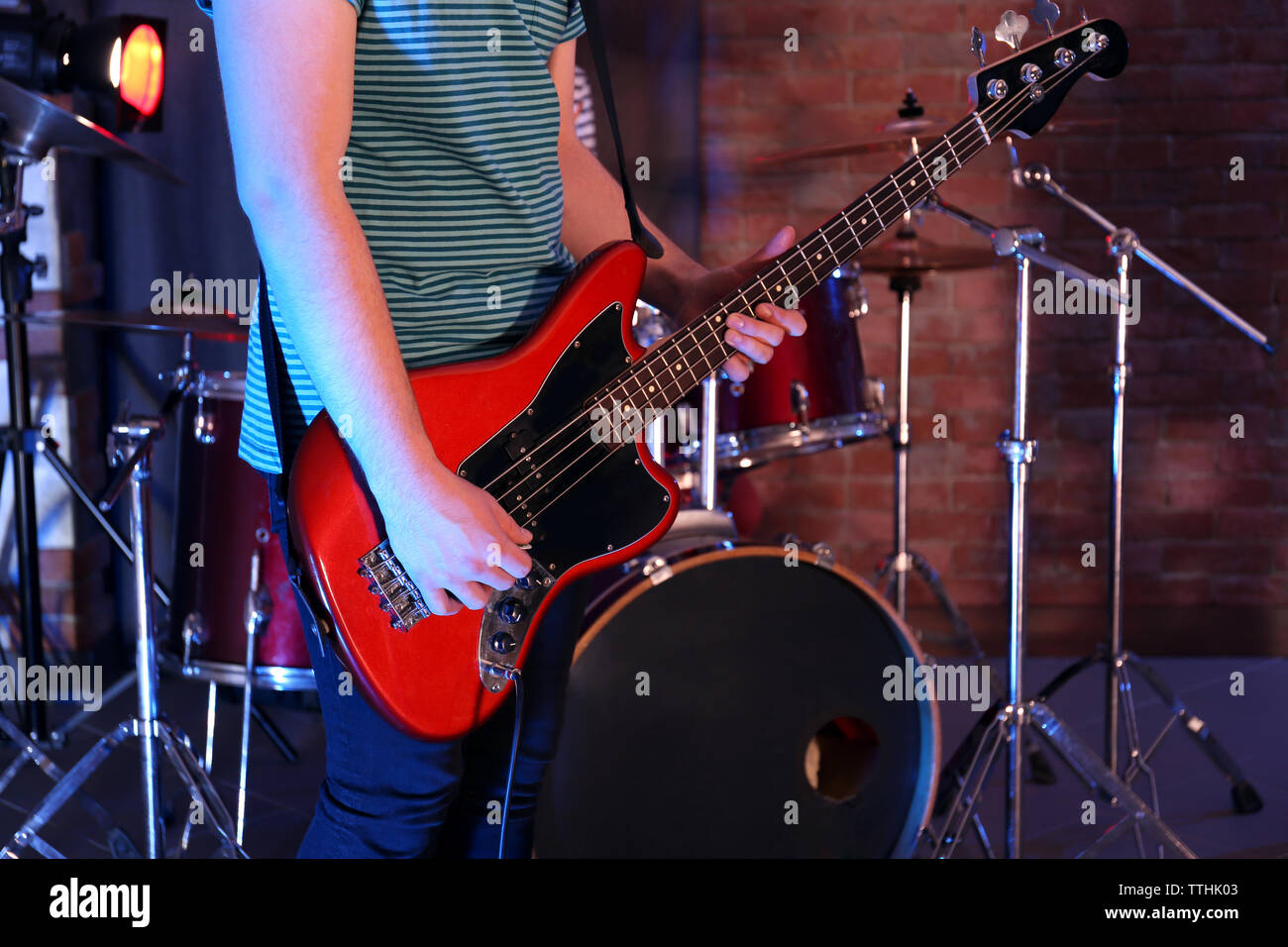 Man playing electric guitar Stock Photo - Alamy