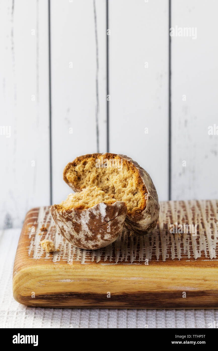 Broken table hi-res stock photography and images - Alamy