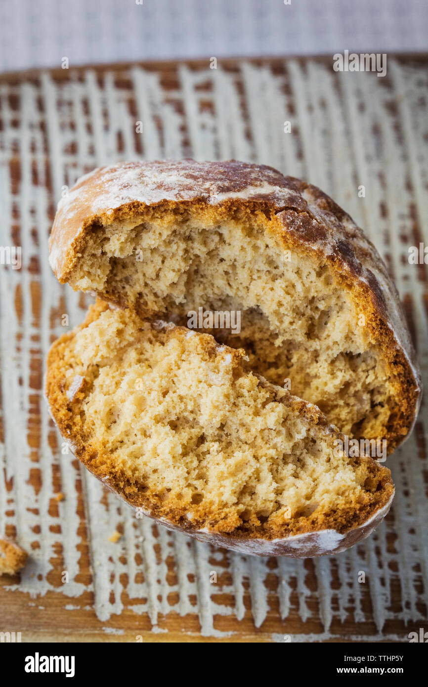 Broken board hi-res stock photography and images - Alamy