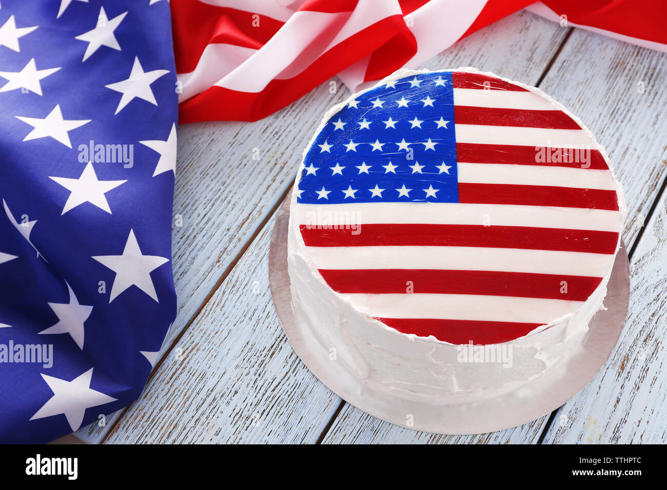 American flag cake on wooden background. President's day concept Stock ...