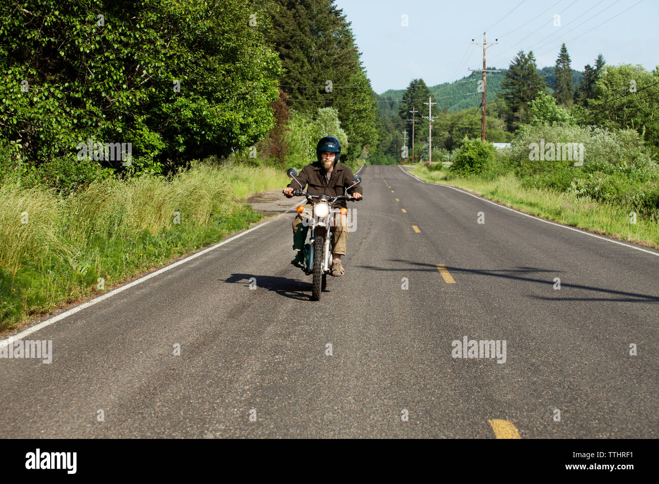 Motorcycle riding and road hi-res stock photography and images - Alamy