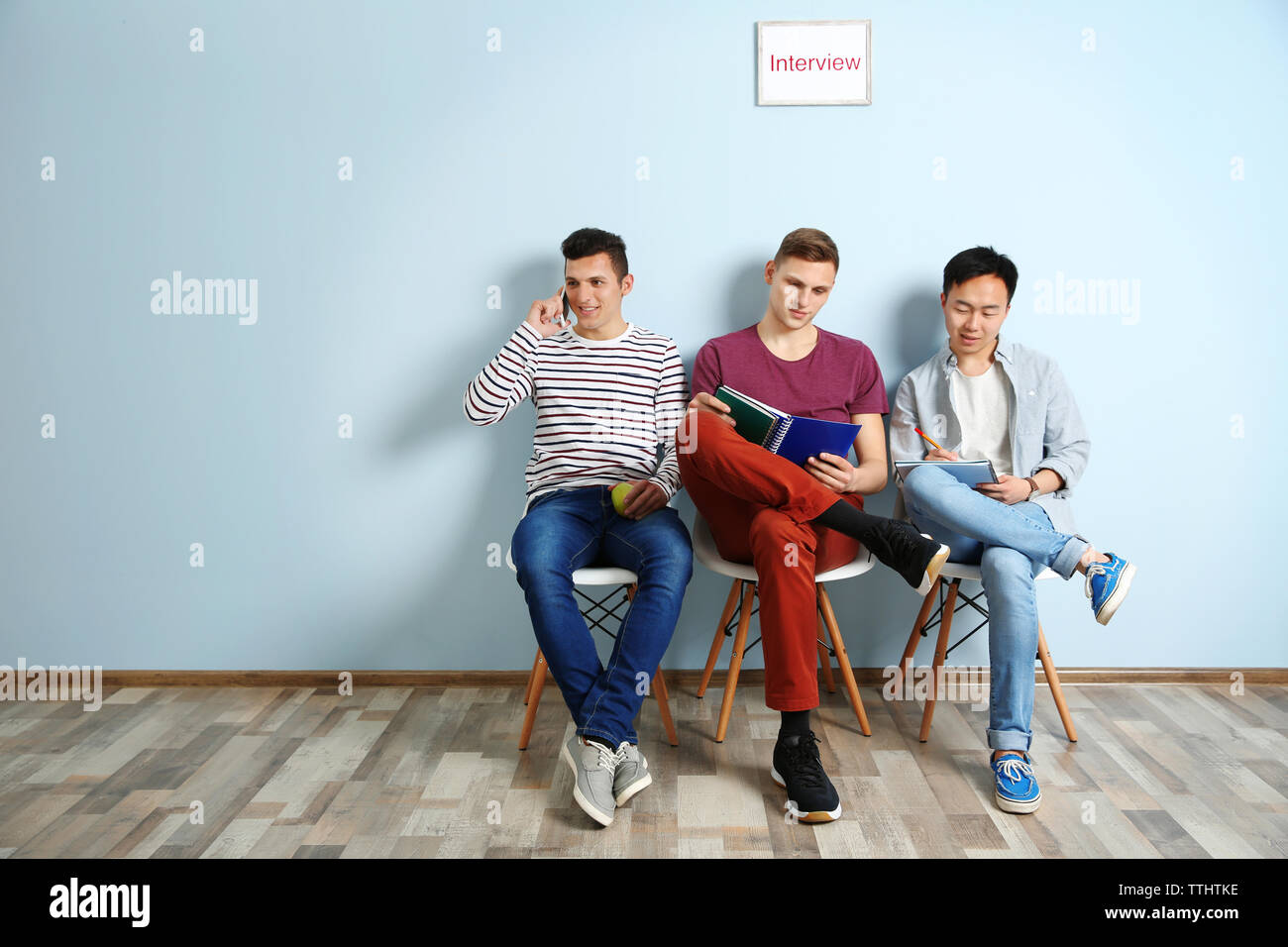 Interview three corporate people hi-res stock photography and images ...