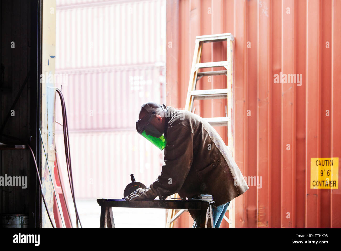 Dock ladder hi-res stock photography and images - Alamy