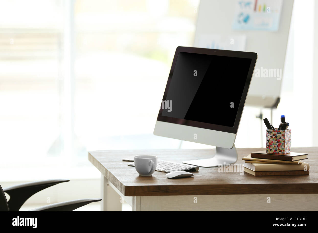 Modern stylish office work place Stock Photo - Alamy