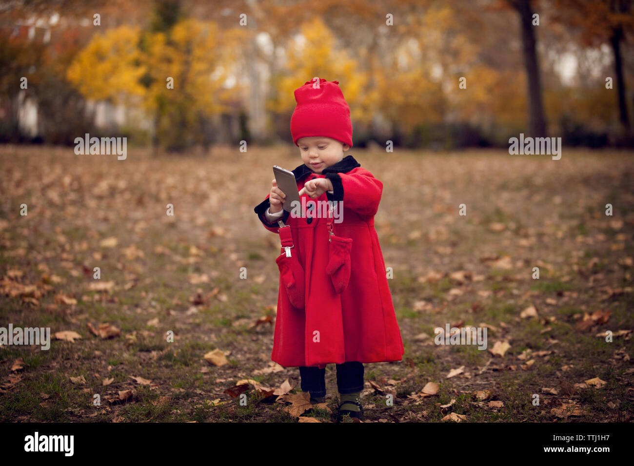 Cute baby mobile hi-res stock photography and images - Alamy