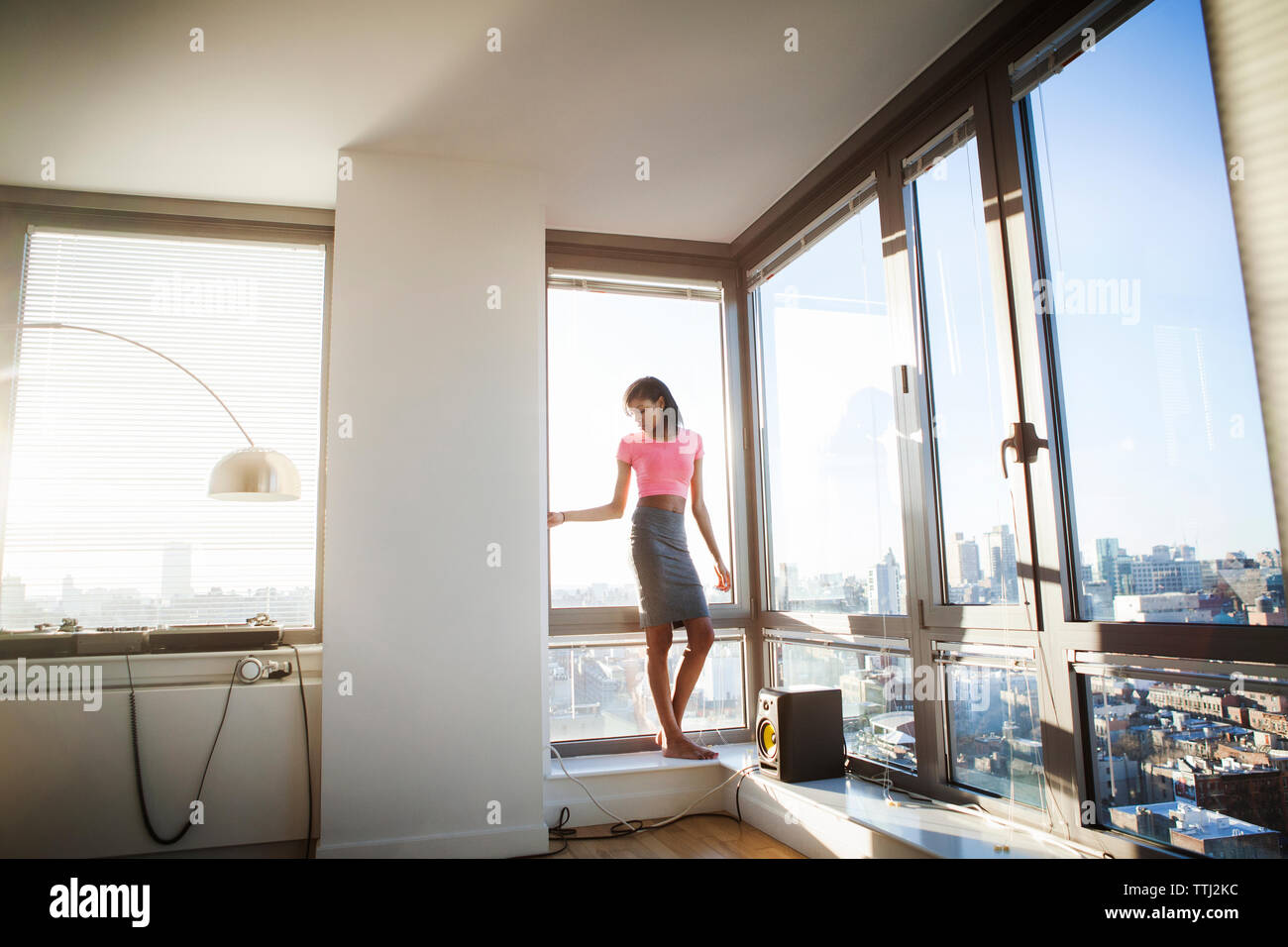 Transparent wall hi-res stock photography and images - Alamy