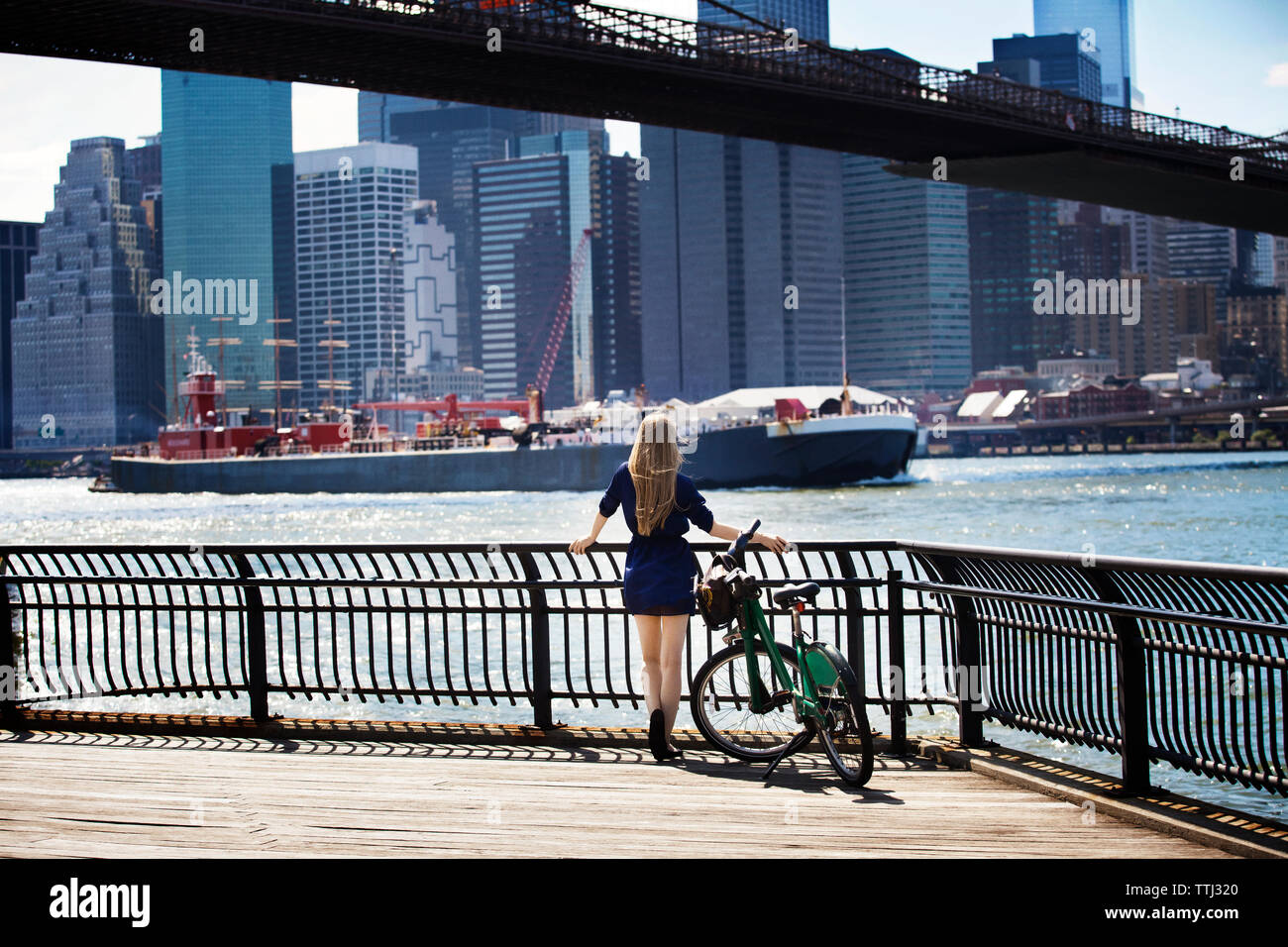 Woman ship railing hi-res stock photography and images - Alamy