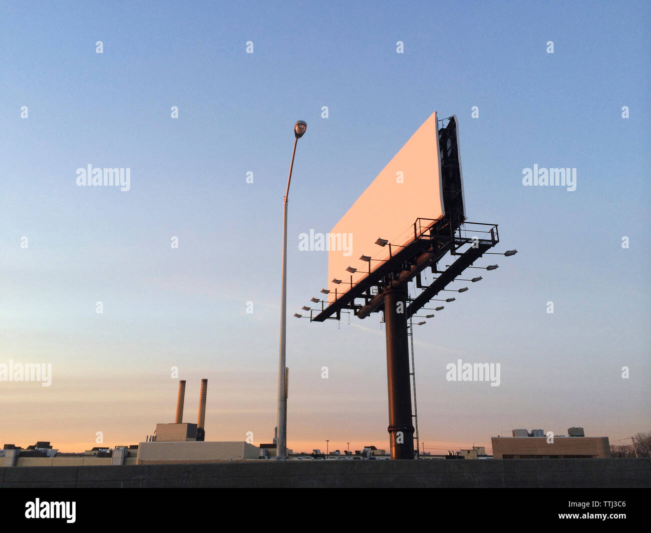 Electric billboards new york hi-res stock photography and images - Alamy