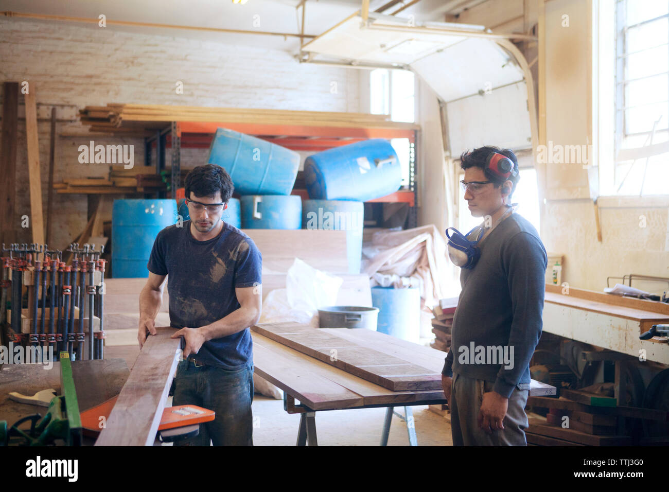 Carpenters safety equipment hi-res stock photography and images - Alamy