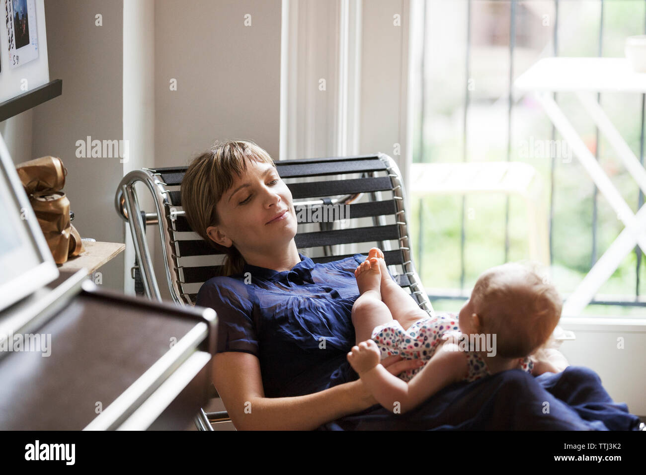 Reclining chair living room hi-res stock photography and images - Alamy