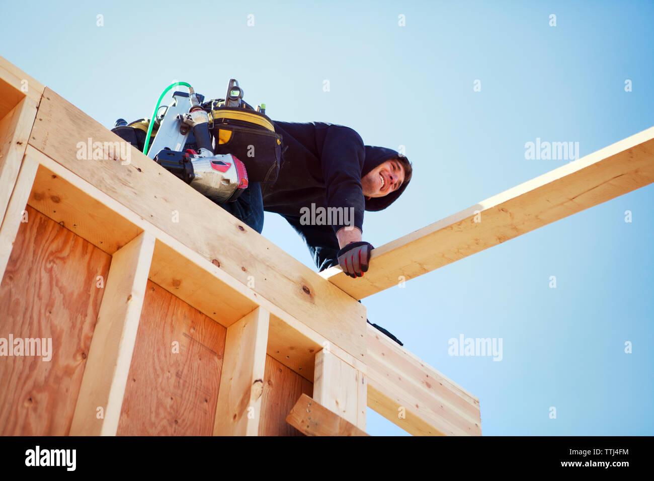 Construction frame hi-res stock photography and images - Alamy