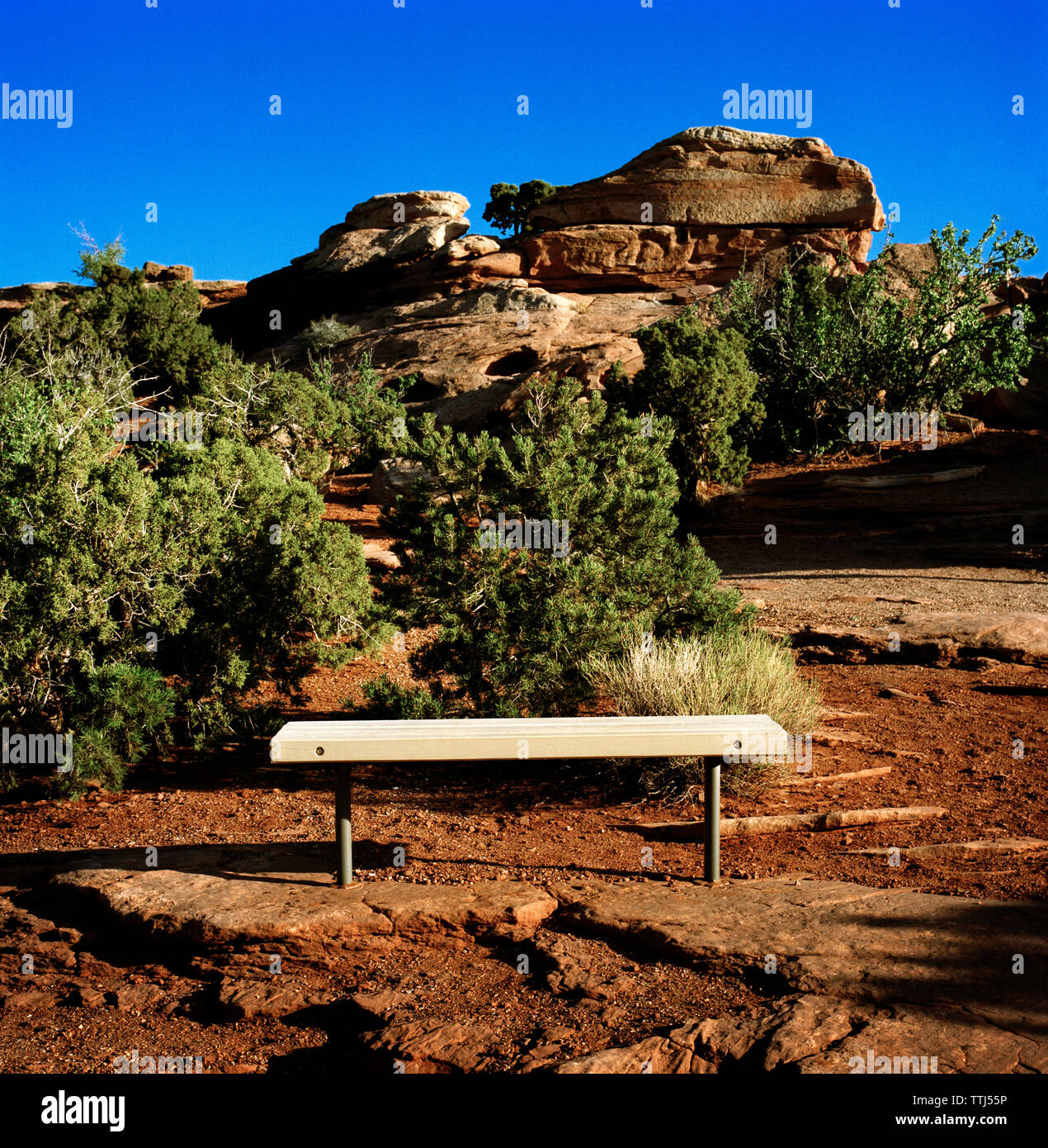 Rock bench hi-res stock photography and images - Alamy