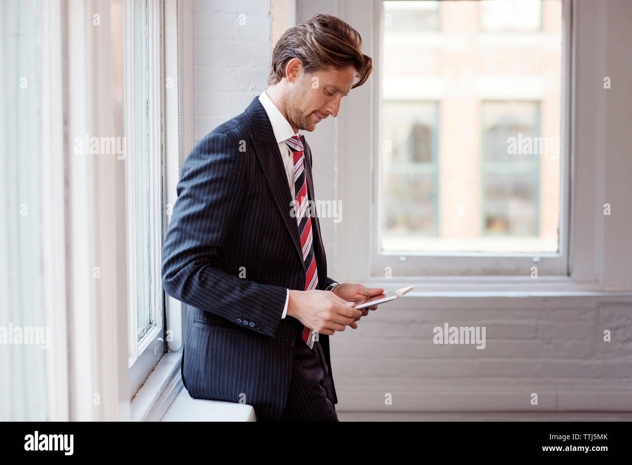 Leaning Windows High Resolution Stock Photography and Images - Alamy
