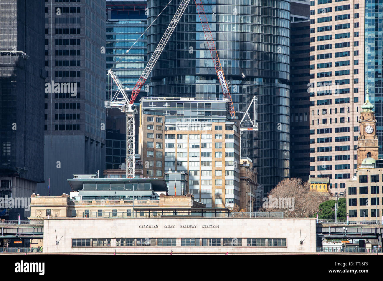 Sydney buildings up close hi-res stock photography and images - Alamy