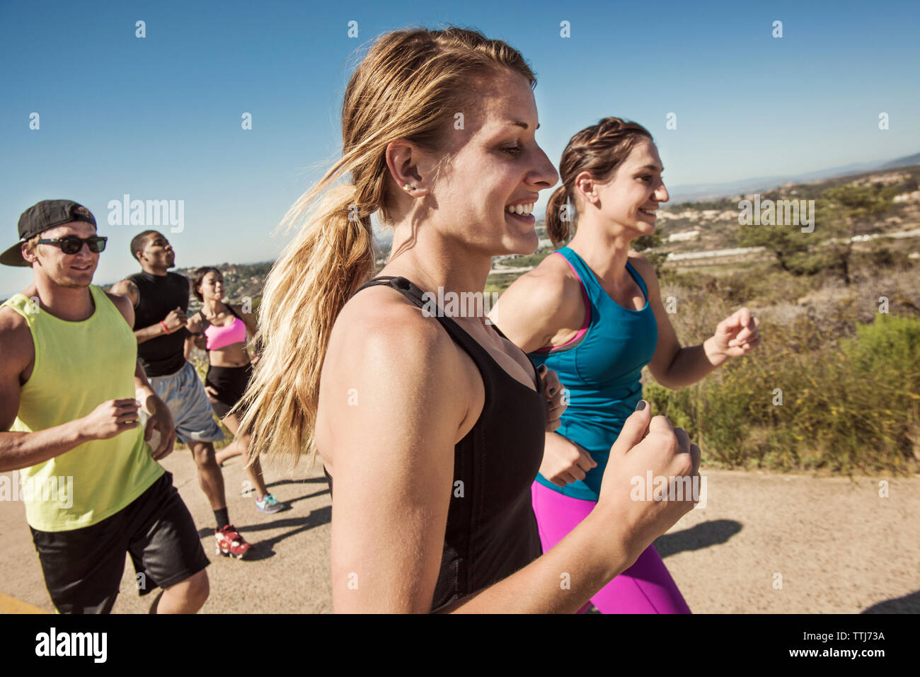 Happy people fitness friends hi-res stock photography and images - Alamy
