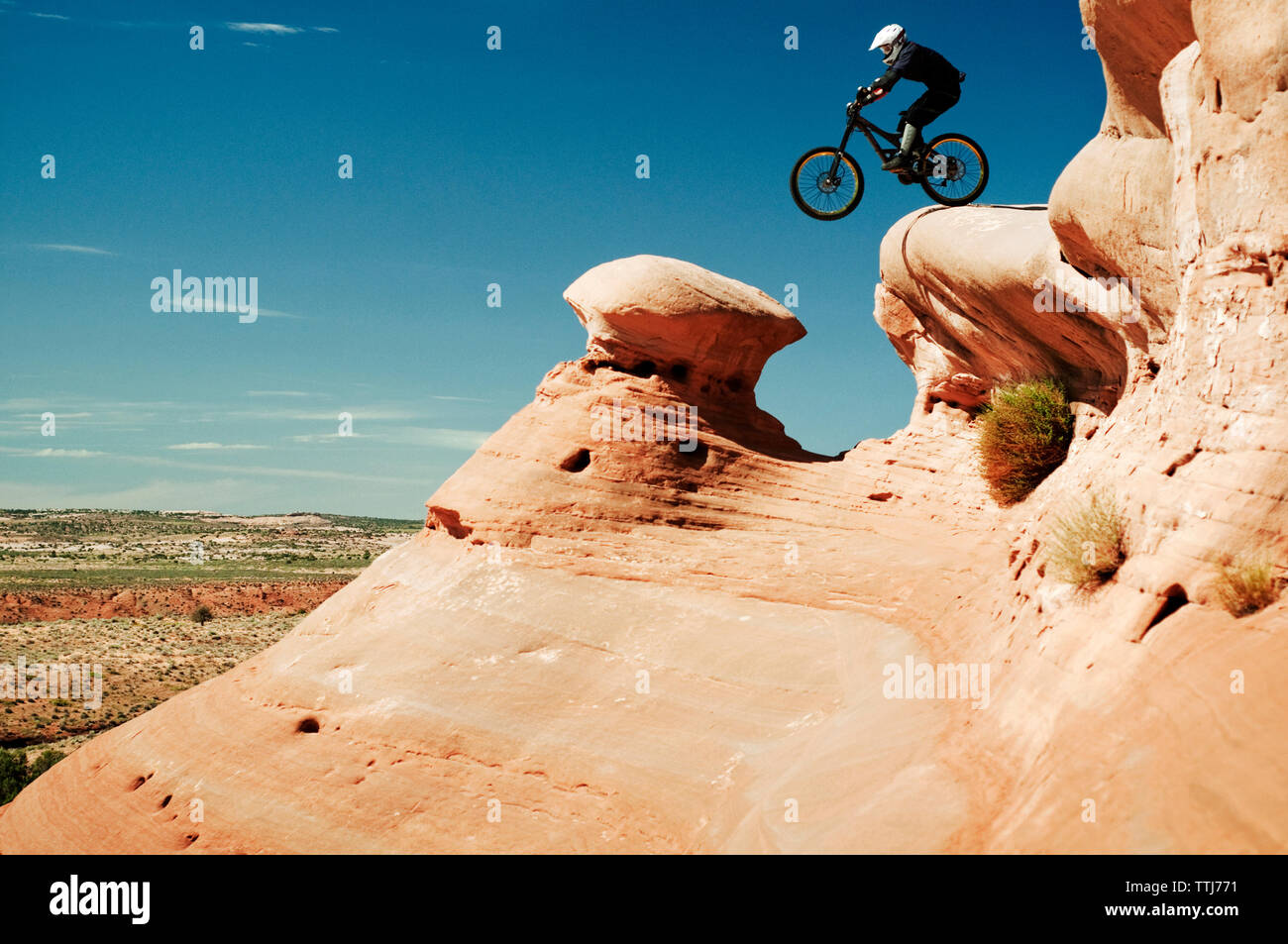Cliff jumping usa hi-res stock photography and images - Alamy