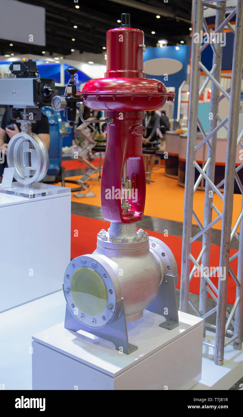 Industry diaphragm control valve flange type connection Stock Photo - Alamy