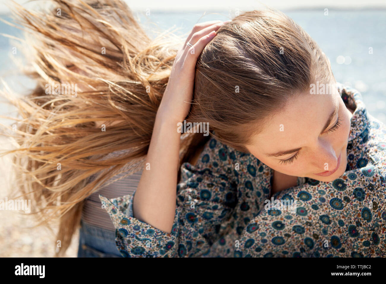Standing against wind two people hi-res stock photography and images ...