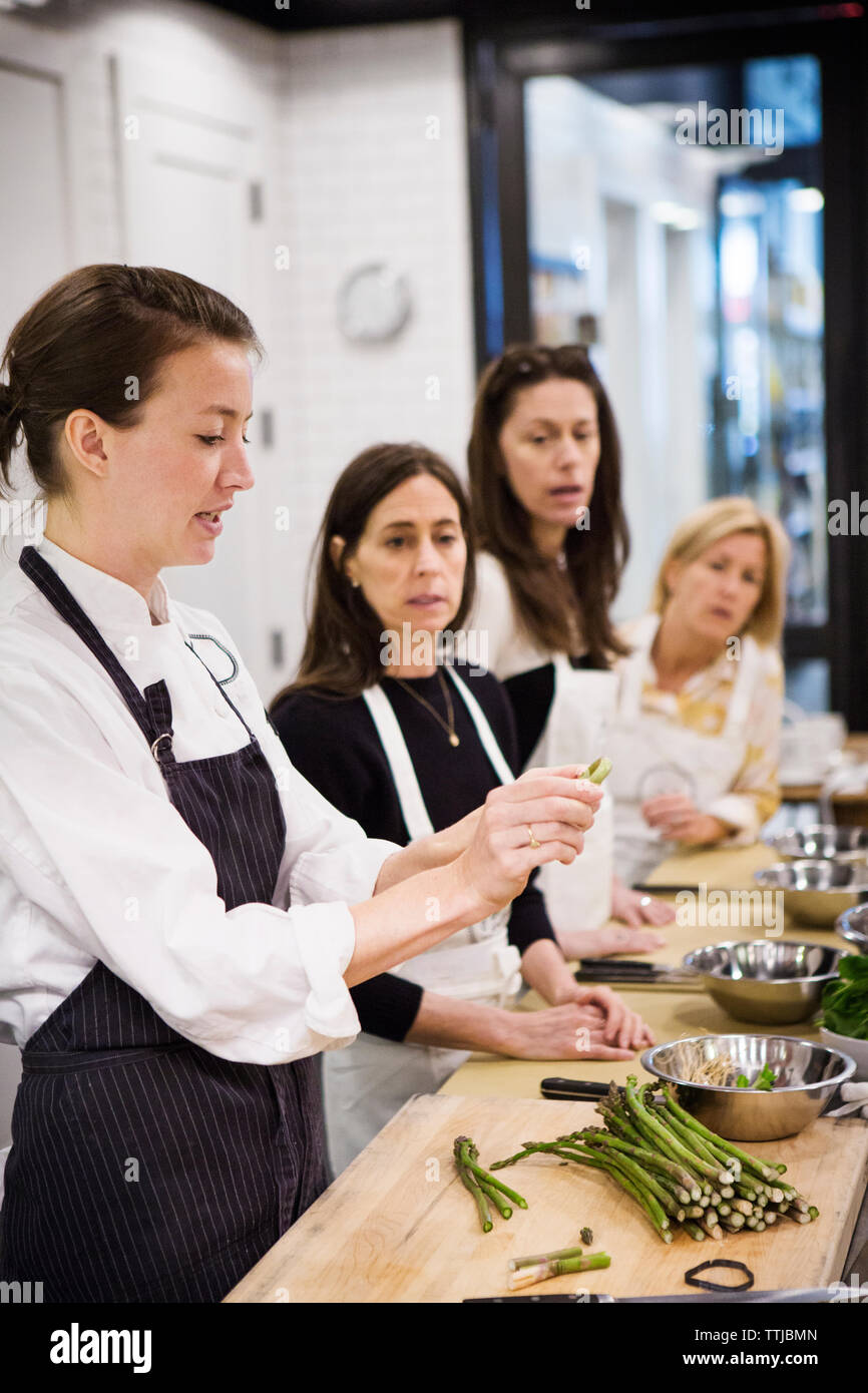 Old cooking class hi-res stock photography and images - Alamy