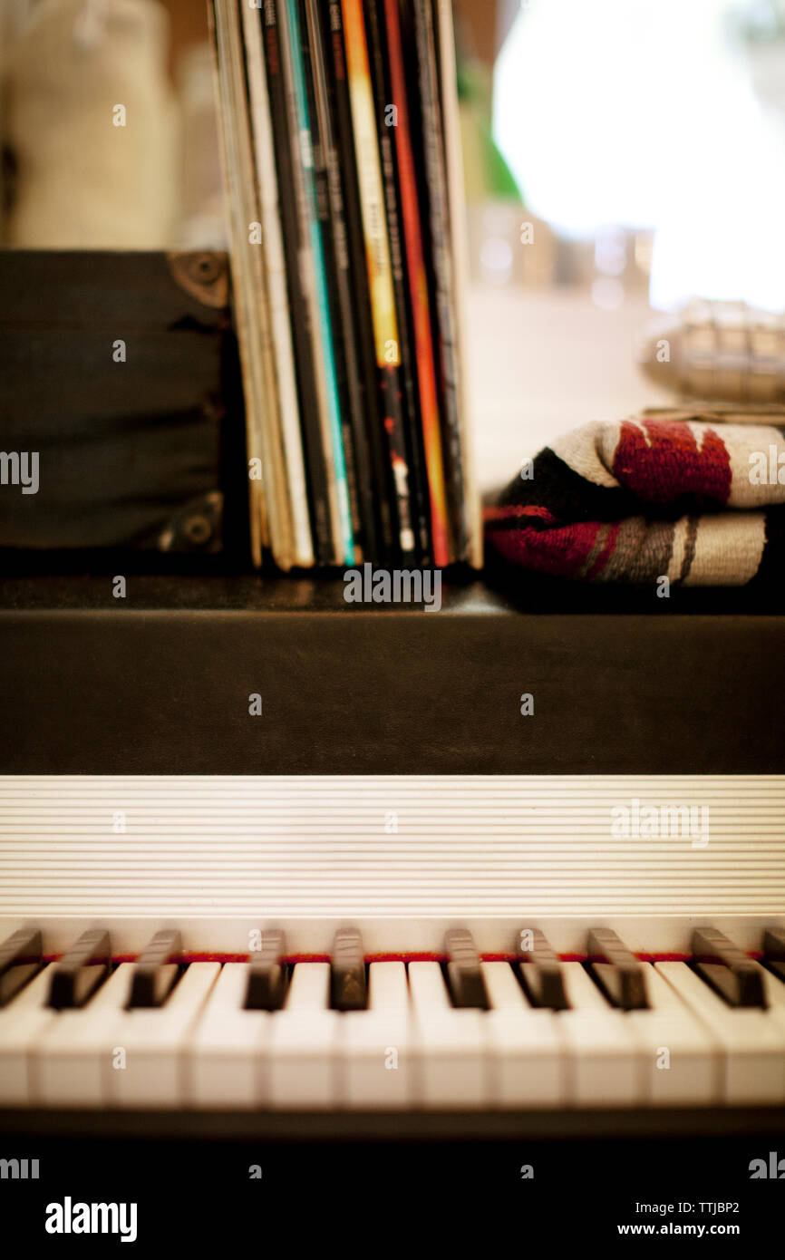 Piano close up hi-res stock photography and images - Alamy