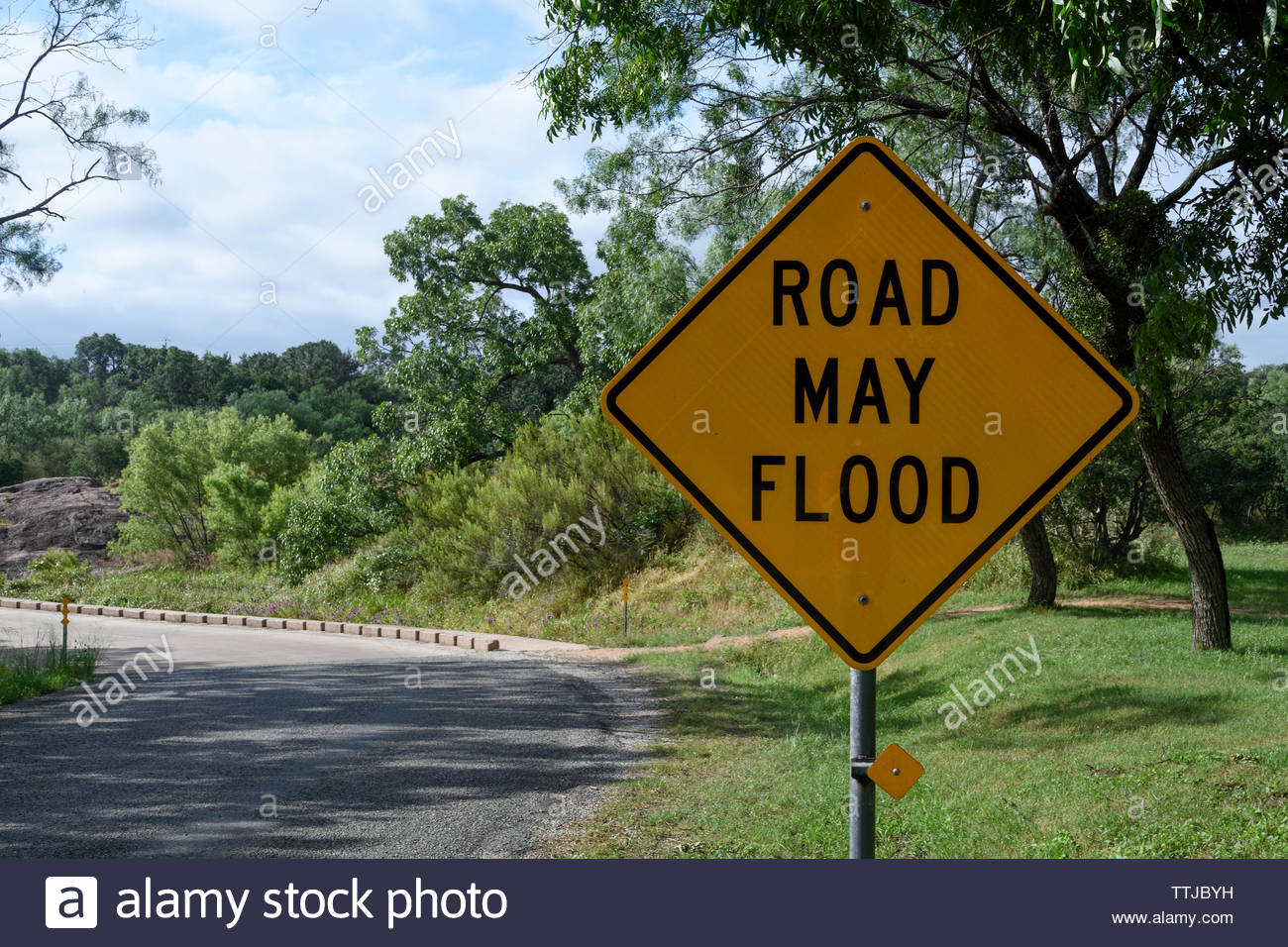 Flood Sign High Resolution Stock Photography and Images - Alamy