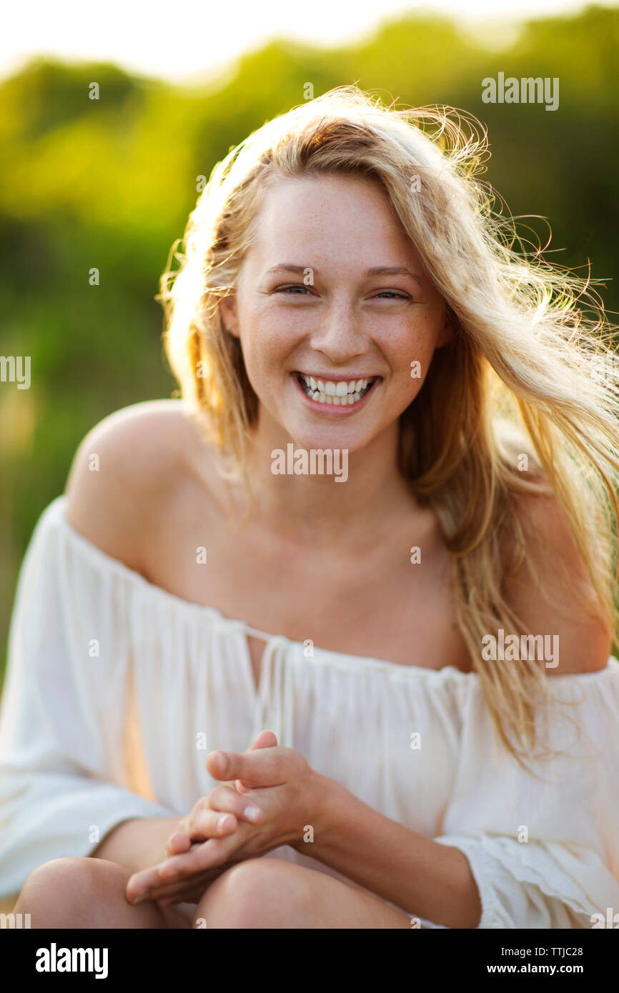 Portrait woman nature long hi-res stock photography and images - Alamy