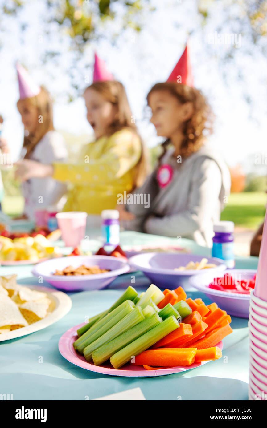 Friends standing party hi-res stock photography and images - Alamy