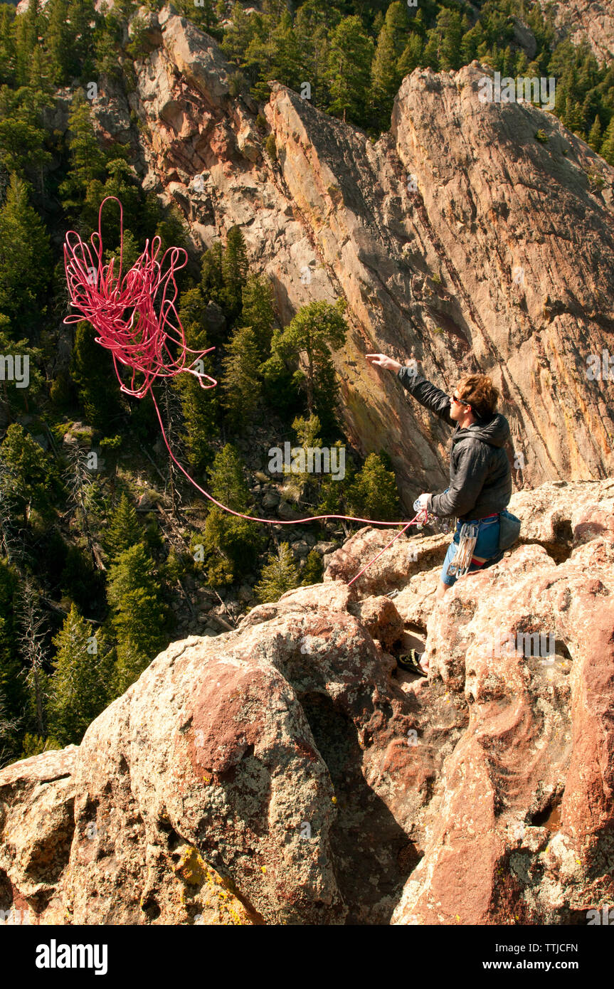 Man throwing rope hi-res stock photography and images - Alamy