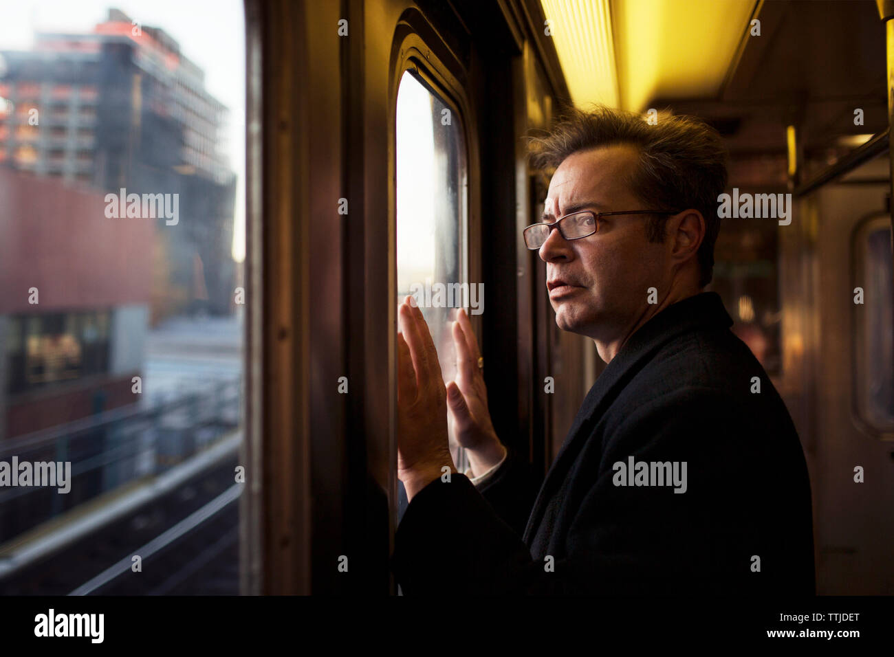 Person train window hi-res stock photography and images - Alamy