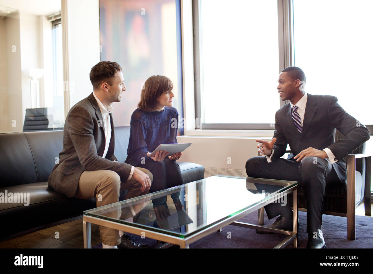 Men discussing strategy at race hi-res stock photography and images - Alamy
