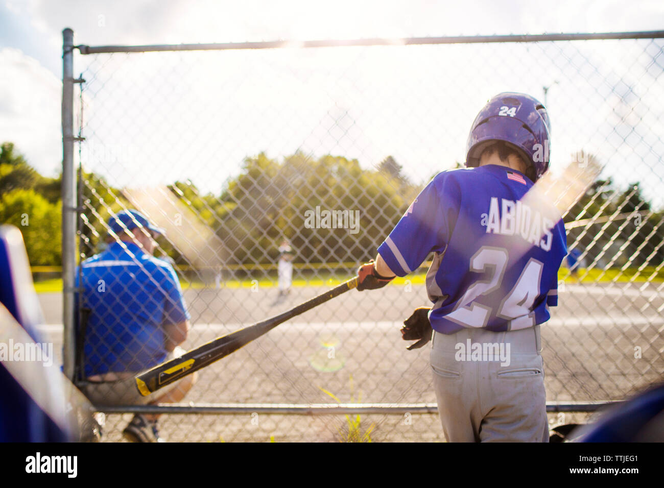 Blue baseball helmet hi-res stock photography and images - Alamy