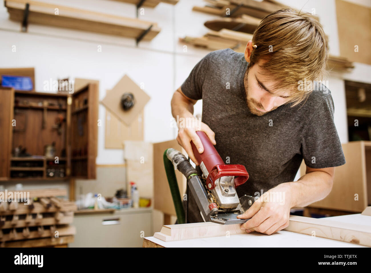 Carpentry workshop hi-res stock photography and images - Alamy