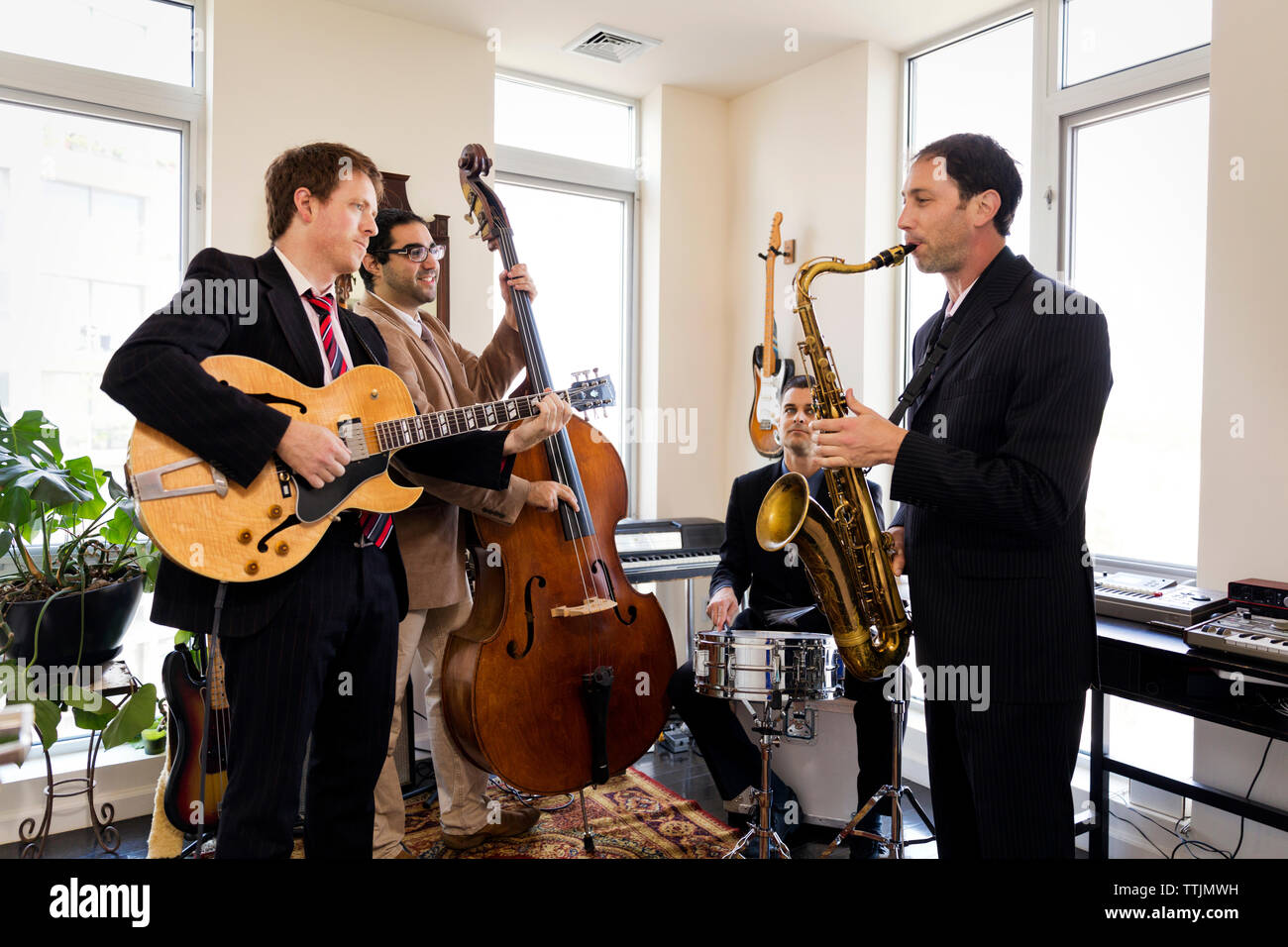 Practicing drum hi-res stock photography and images - Alamy