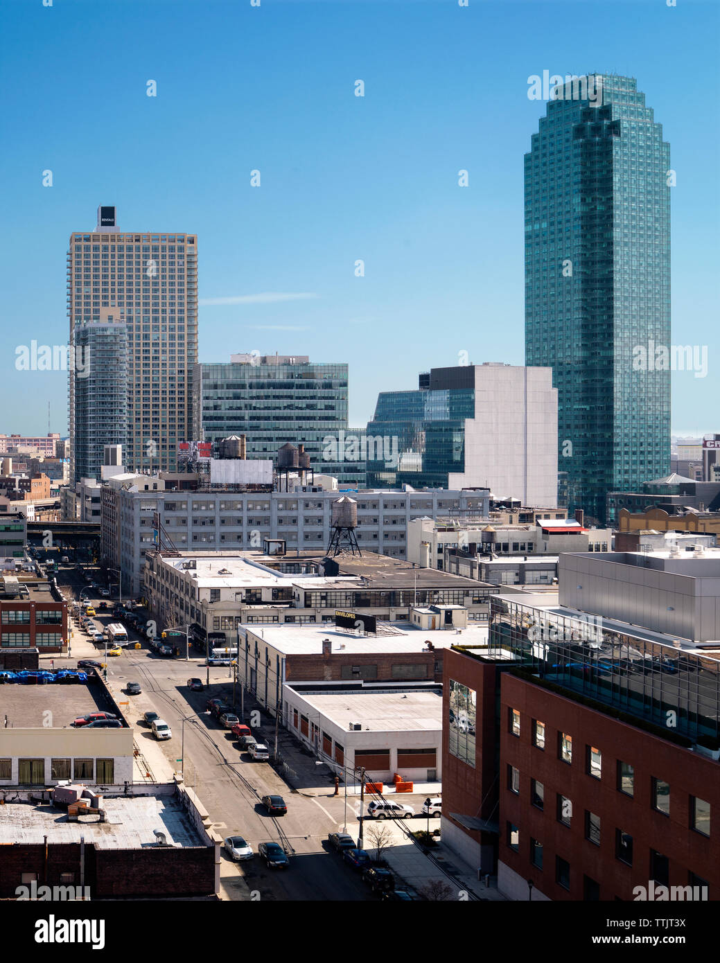 Financial cities hi-res stock photography and images - Alamy