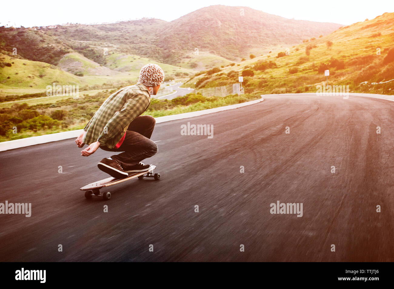 Longboarding on road hi-res stock photography and images - Alamy